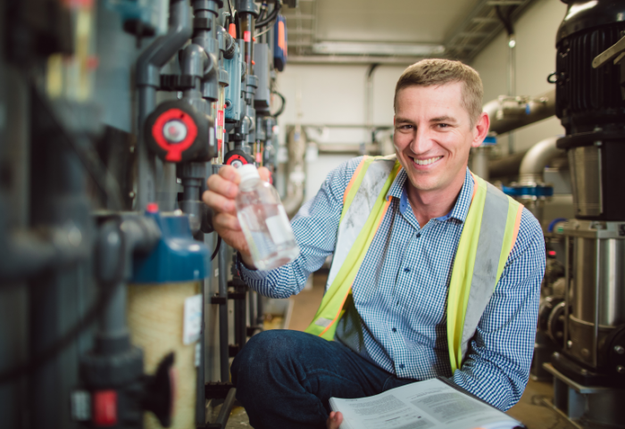 How one engineer transformed five shipping containers into a water ...