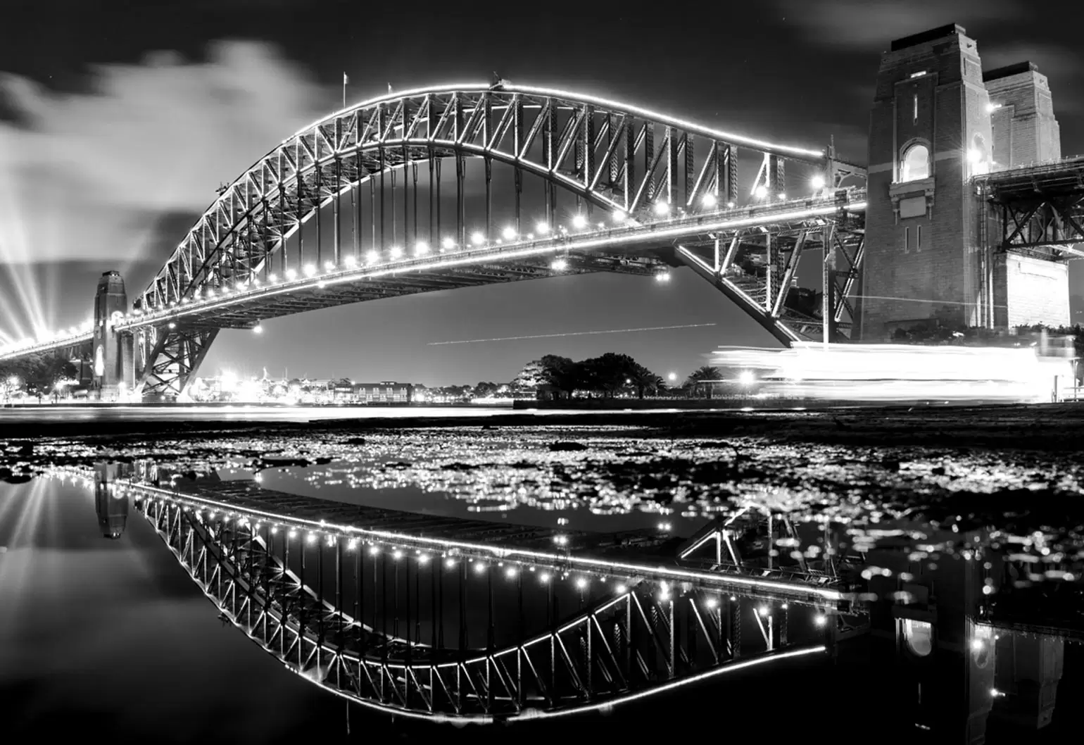 Spanning the gap: How Sydney Harbour Bridge perfectly marries form and ...