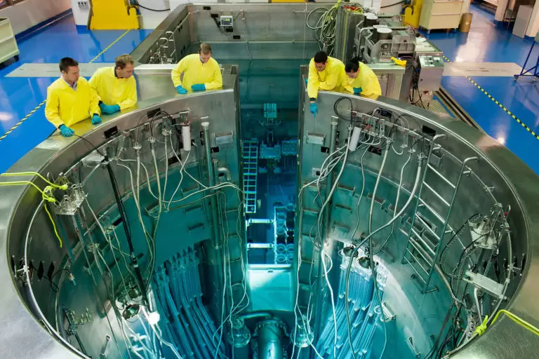 Australia’s review of its energy mix resurrects the nuclear power ...