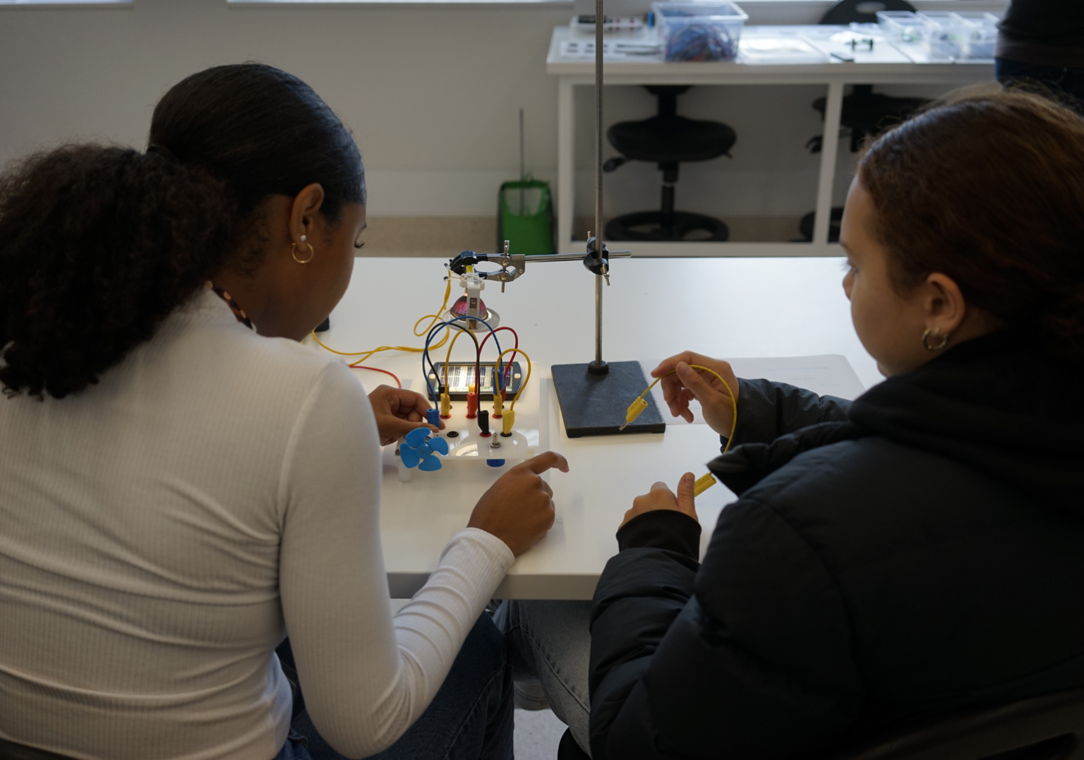 These university programs are inspiring a new generation of Indigenous ...